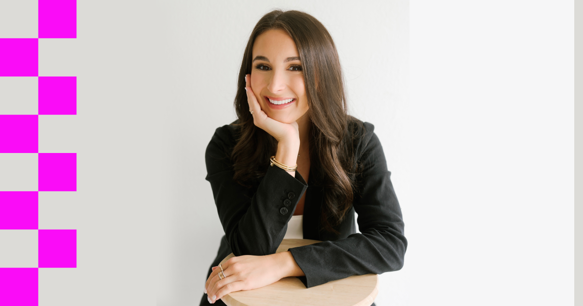 Corporate Natalie at Instagram Summit - Manychat Blog